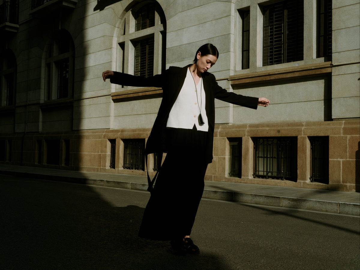Minimalist Urban Fashion – Unique Attraction